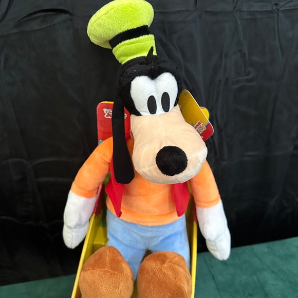 Disney | Toys | New Disney Junior Mickey Mouse Club House Goofy | Poshmark